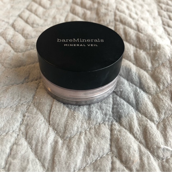 bareMinerals | Makeup | Bareminerals Illuminating Mineral Veil Powder ...